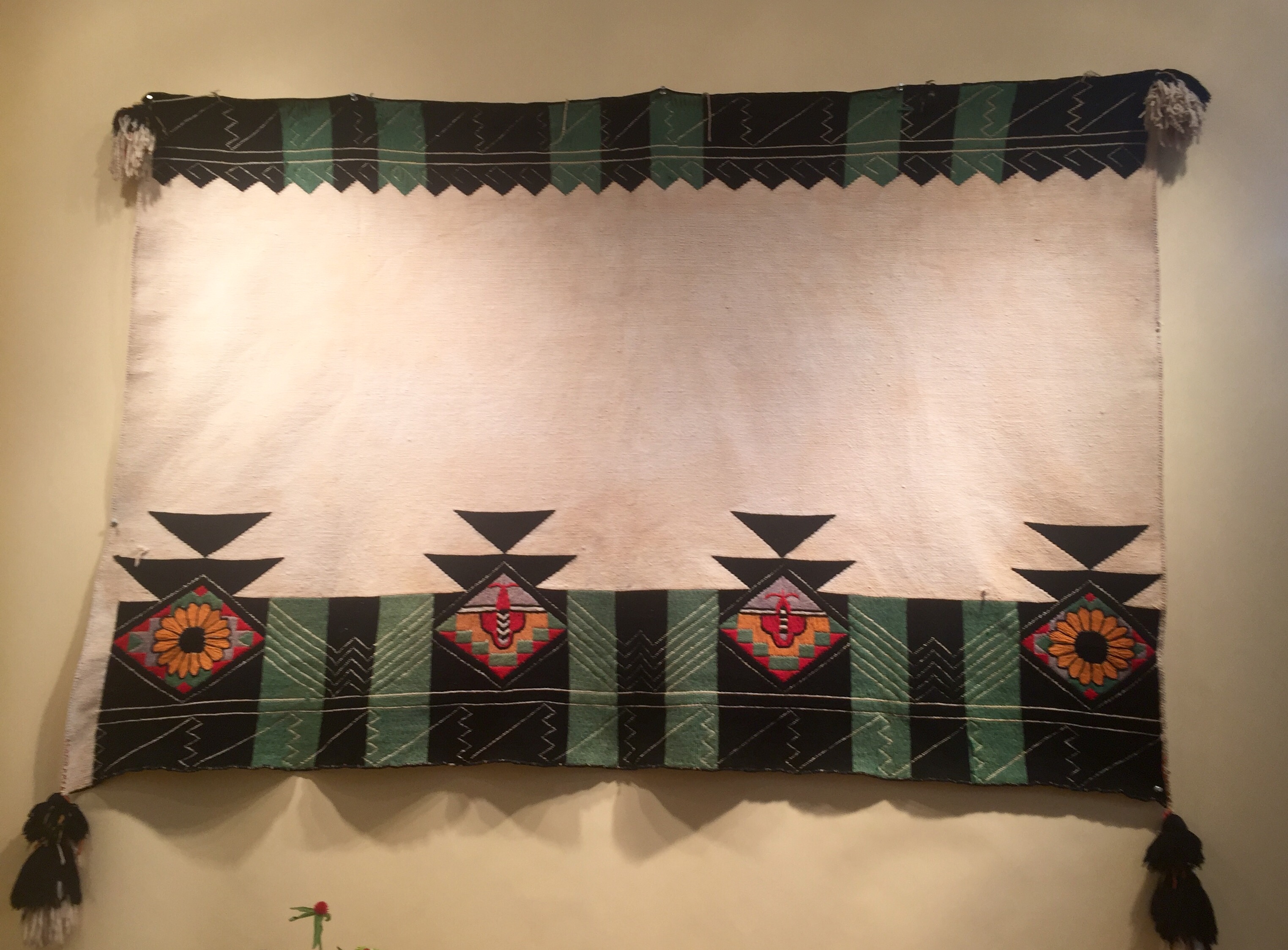 We Visit the Antique American Indian Art Show in Santa Fe, NM